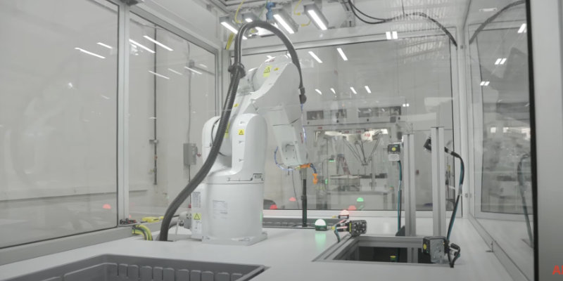 Robotic Item Picker van ABB - IndustrieVandaag